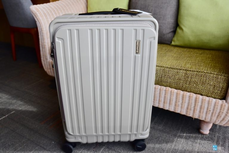 【Swiss Style】BERMAS 2.0新款 上掀式前開行李箱推薦，頂級日本煞車靜音輪系統，開箱與使用評價 - 日本自助旅行大補帖@凱子凱